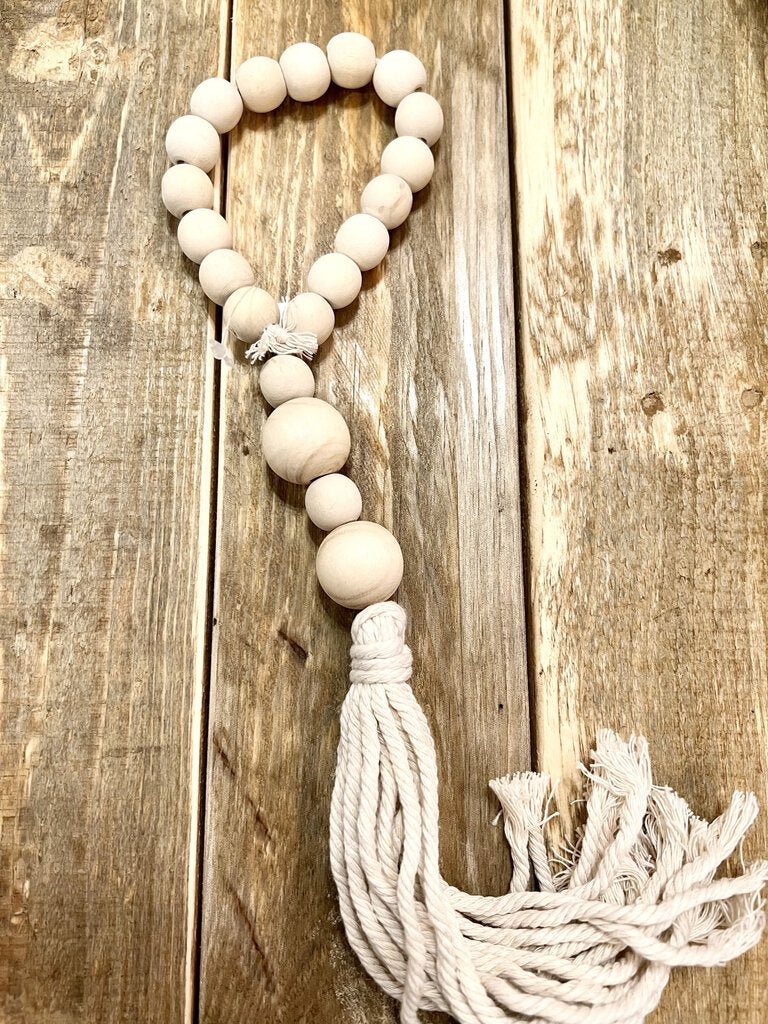 Natural Bead Loop – rehomewinterset